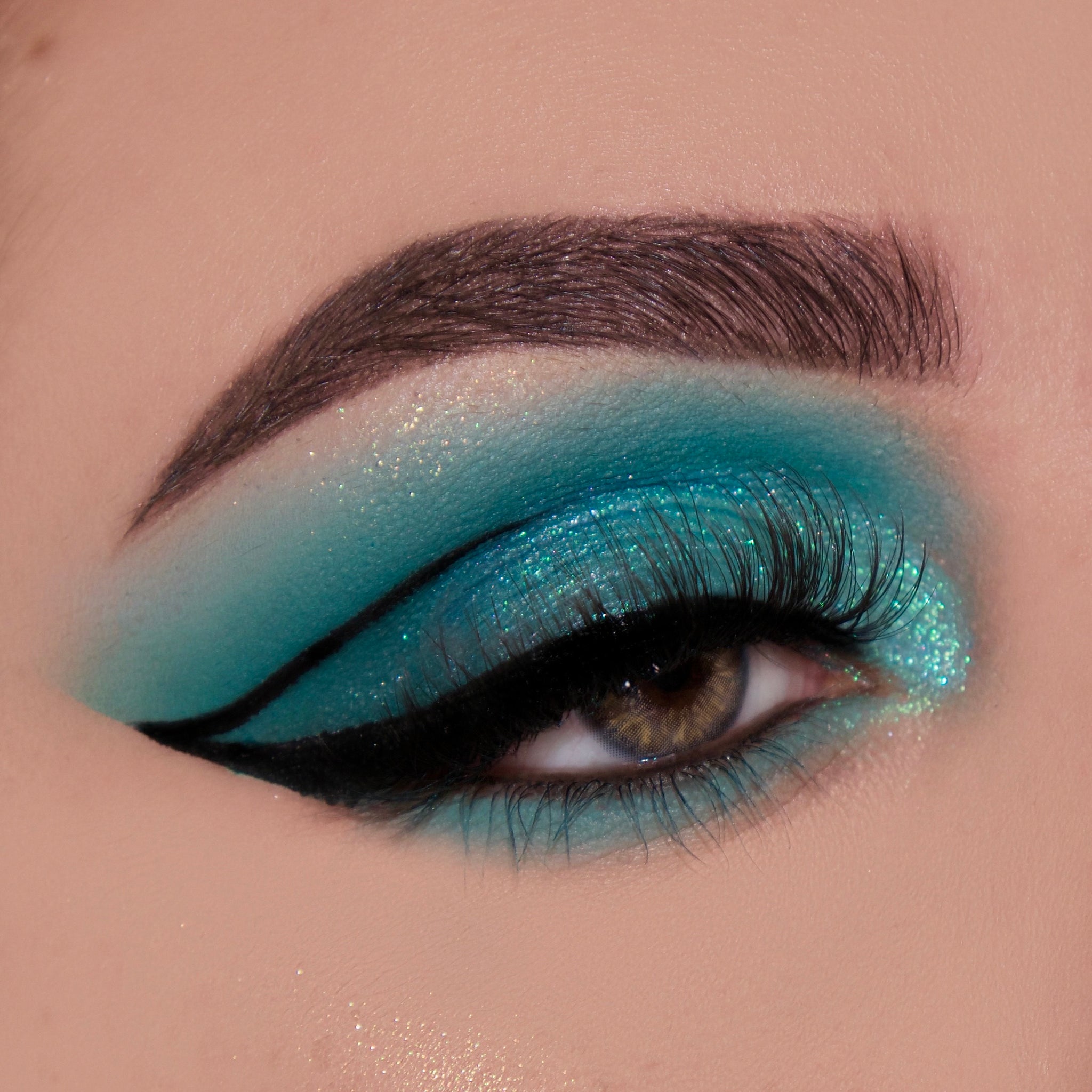 Teal eyeshadow store